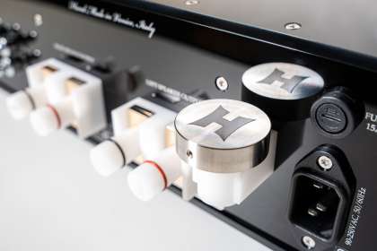 Maria 350 and Maria 800