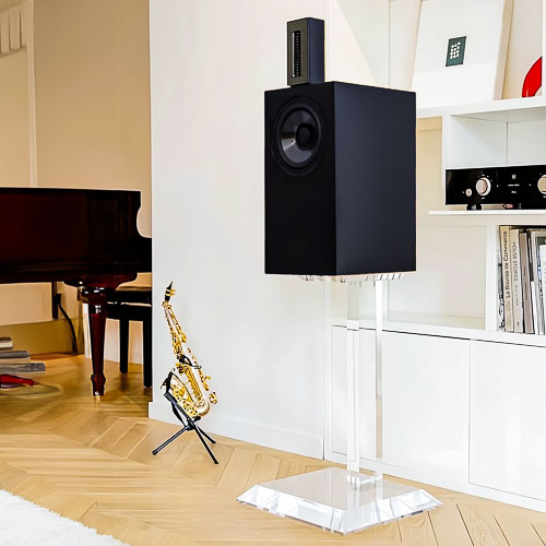 Universal Stands Clear Plexiglass